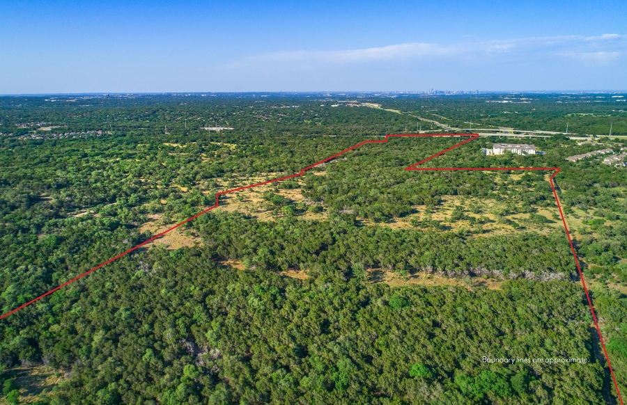 Search Our Exclusive Listings | Moreland Properties, Inc.