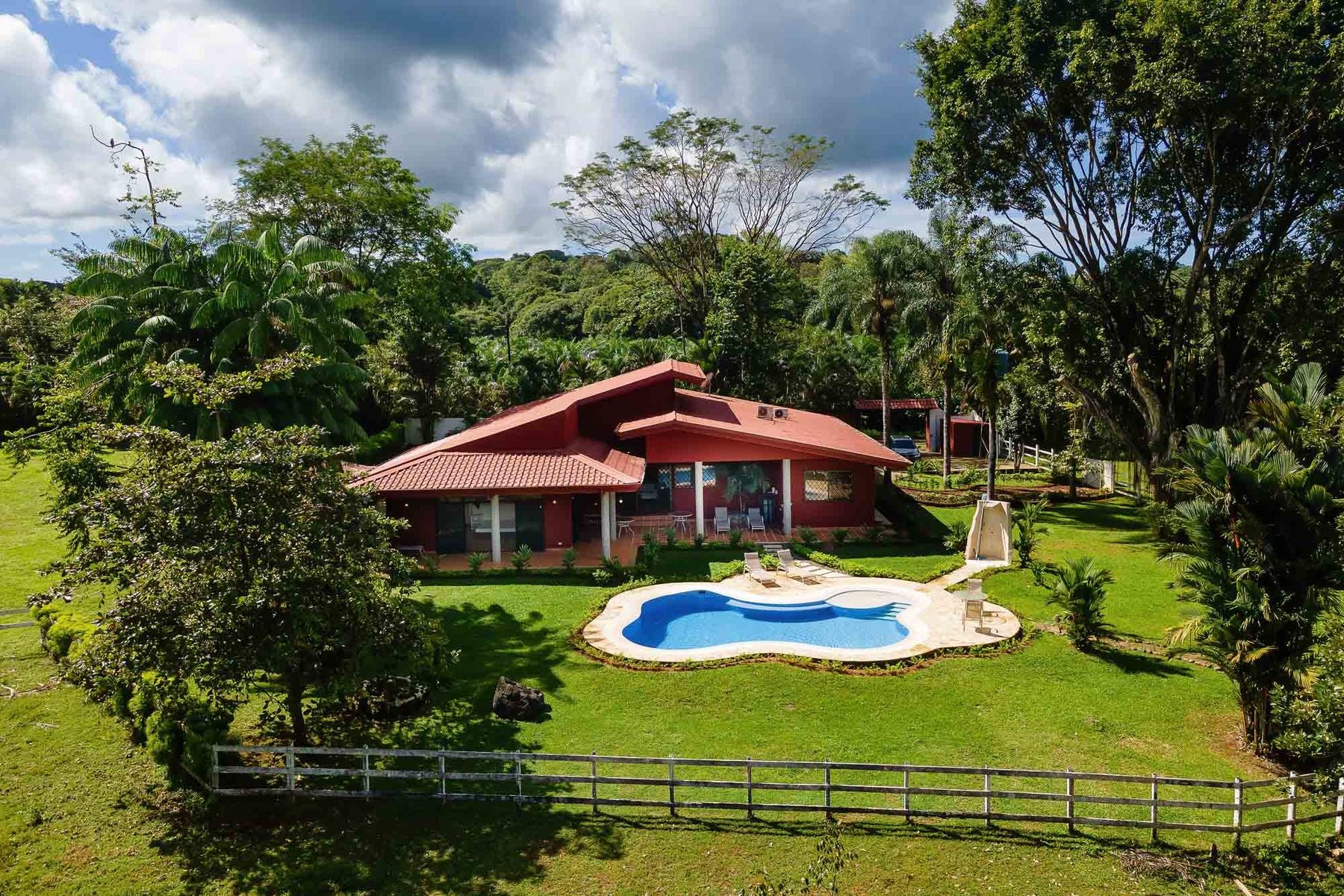 Luxury Nature Estate In Naranjito, Manuel Antonio, Naranjito, Quepos ...