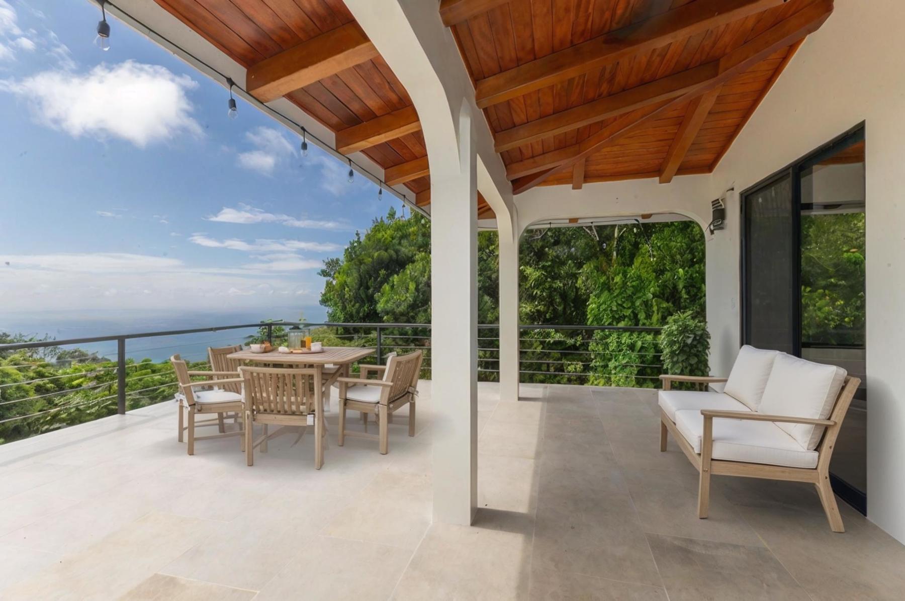 Newly Renovated Home With Guest House, Escaleras, Dominical, Bahia ...