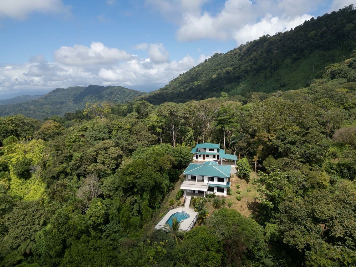 Newly Renovated Home With Guest House, Escaleras, Dominical, Bahia ...