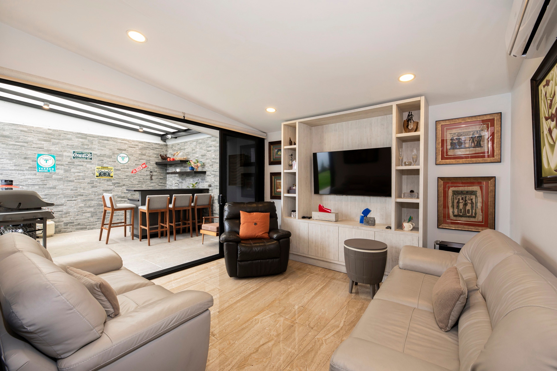 Remodeled Home With Prime Escazú Location, Escazu, San Rafael, Escazu ...