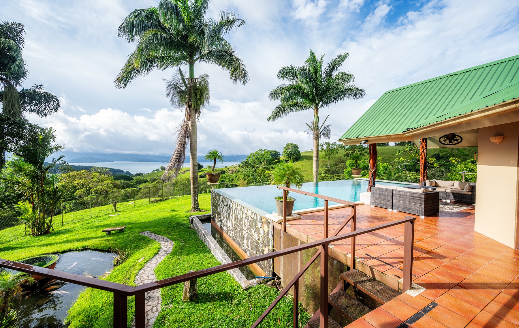 Luxury Lakefront Villa, Tronadora, Lake Arenal, Tronadora, Tilaran ...